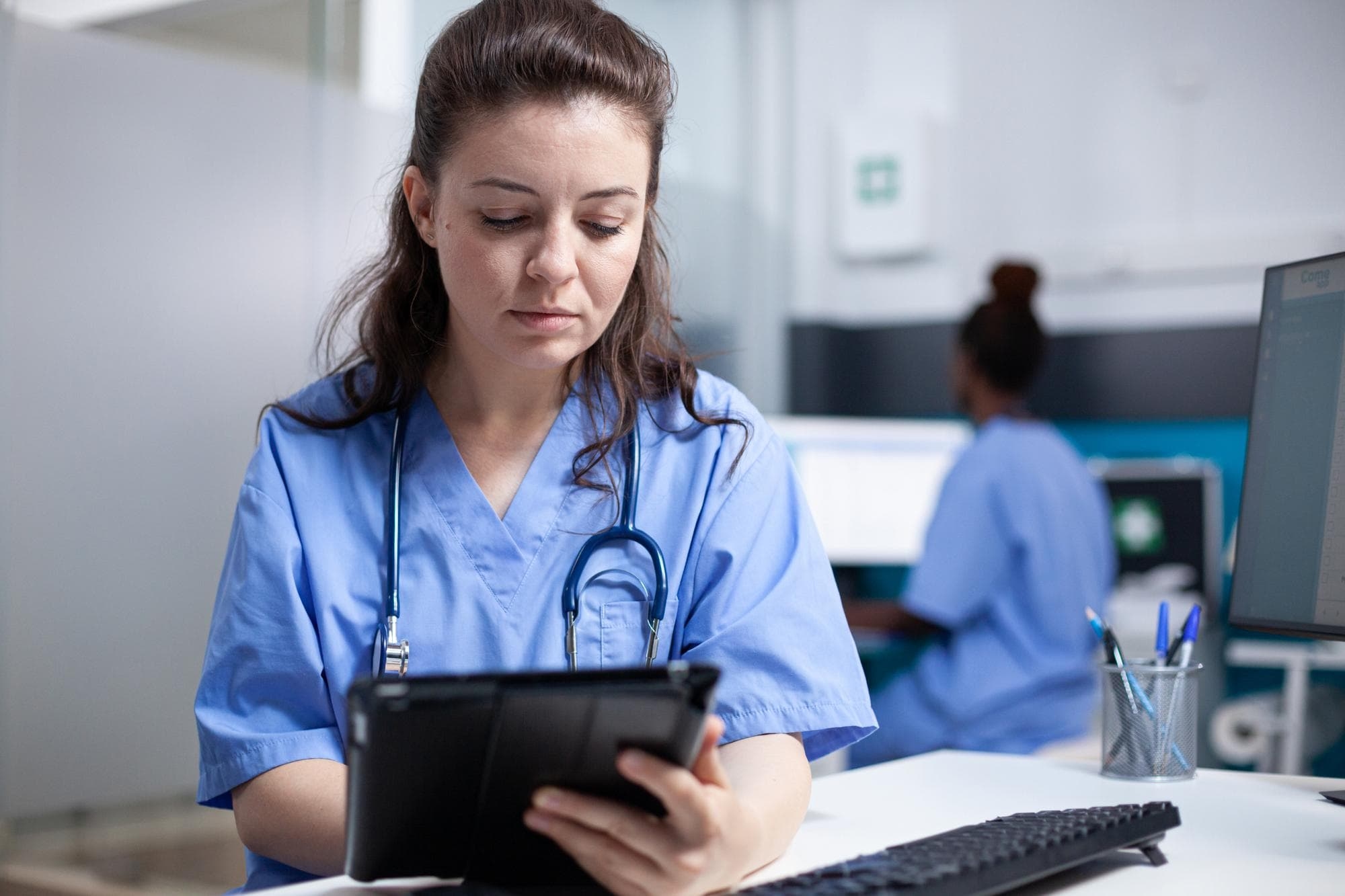 Guide to Becoming an Irish Nurse: Qualifications & Career Insights